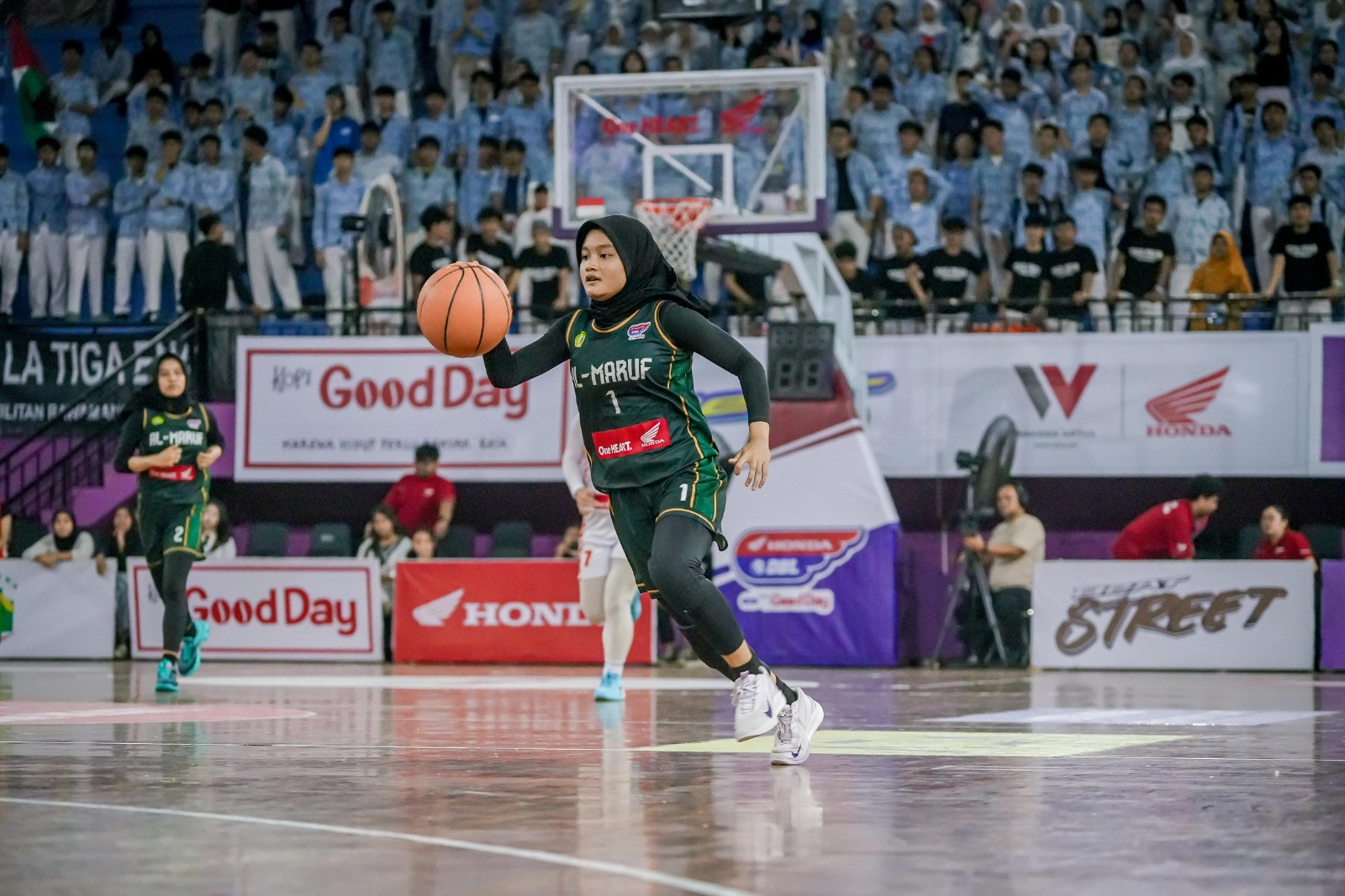 Sejarah Baru Tercipta, Srikandi Al-Maruf Jadi Penguasa Jakarta Timur! | DBL ID